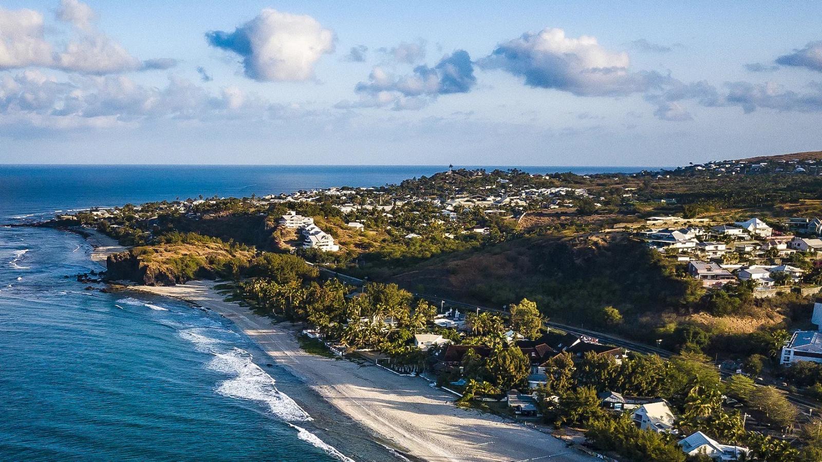 RAI 5 * "IL VULCANO SOMMERSO" - 03/01 (14.00) : «IL MONTE LA PÉROUSE ...