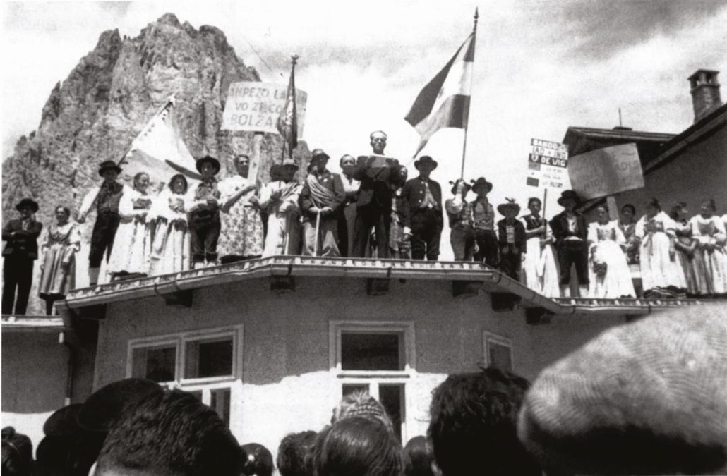 PAT * “DAL PASSO SELLA AL FUTURO - GLI 80 ANNI DEL GRANDE RADUNO DEI ...